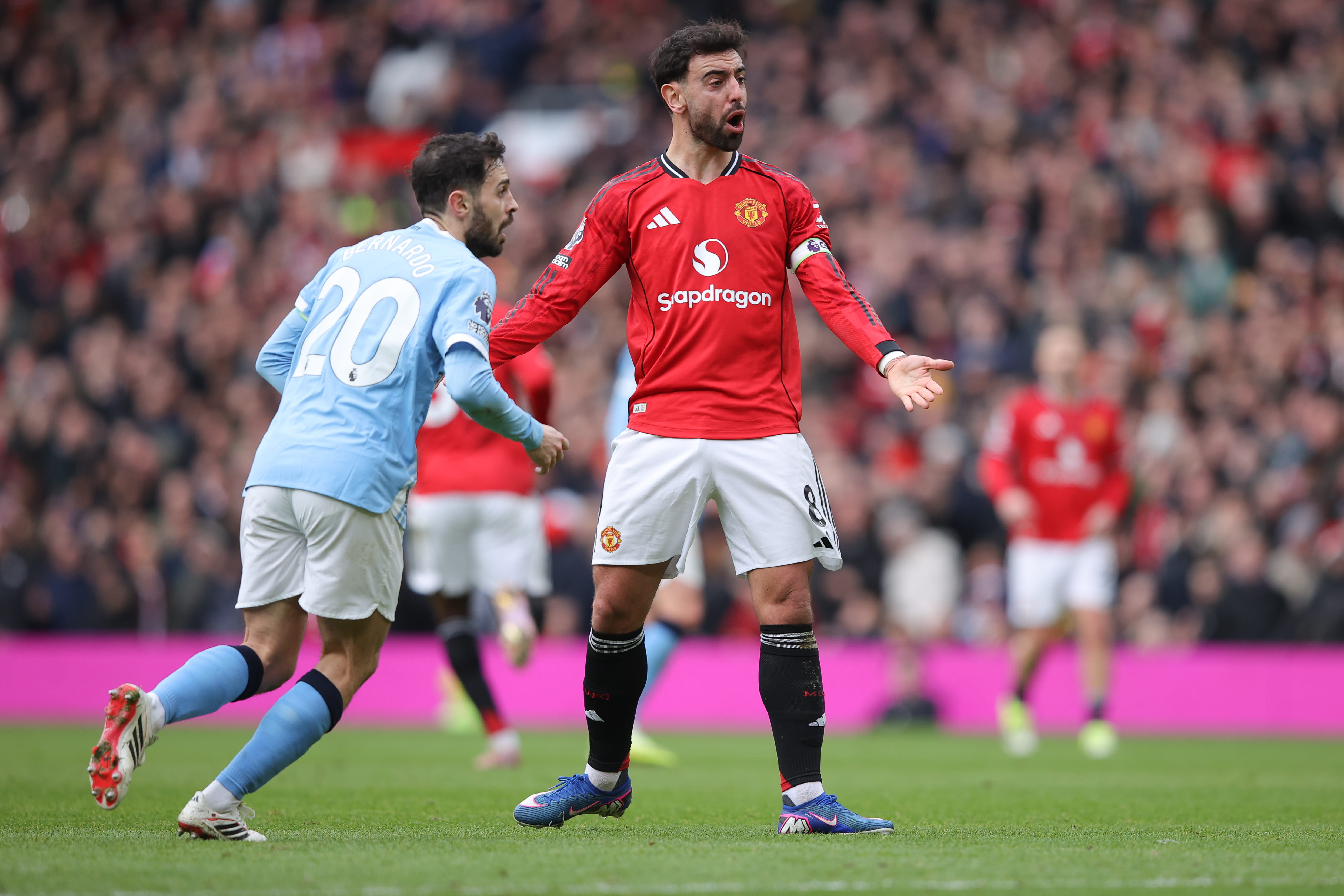 Man Utd Face Huge Bruno Fernandes Contract Decision Amid Exit Links